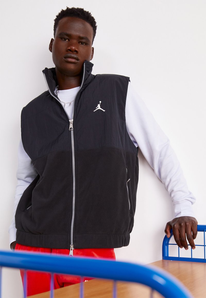 Jordan VEST - Vesta - black/sail/černá - Zalando.cz