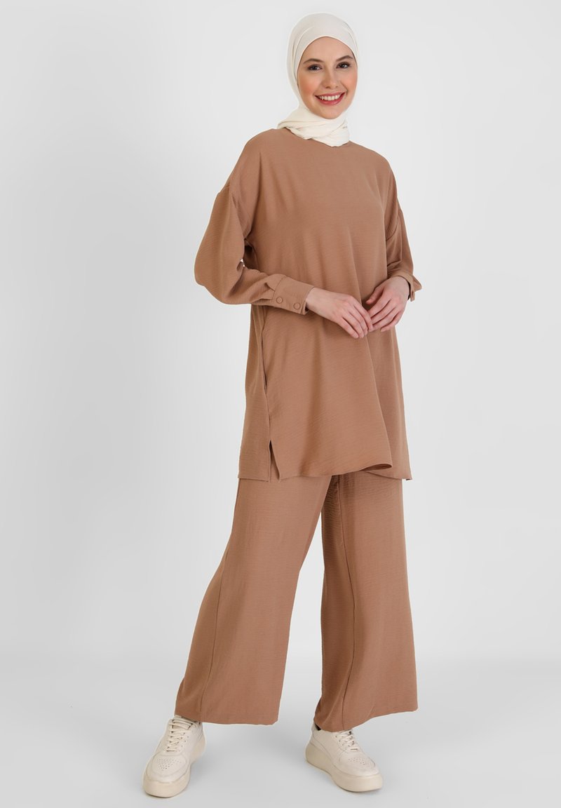 Modanisa Casual Pantalon Classique Beige Zalandofr