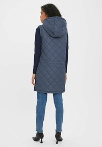 Vero Moda VMLOUISETEDDY NOOS - Weste - ombre blue/blaugrau - Zalando.de