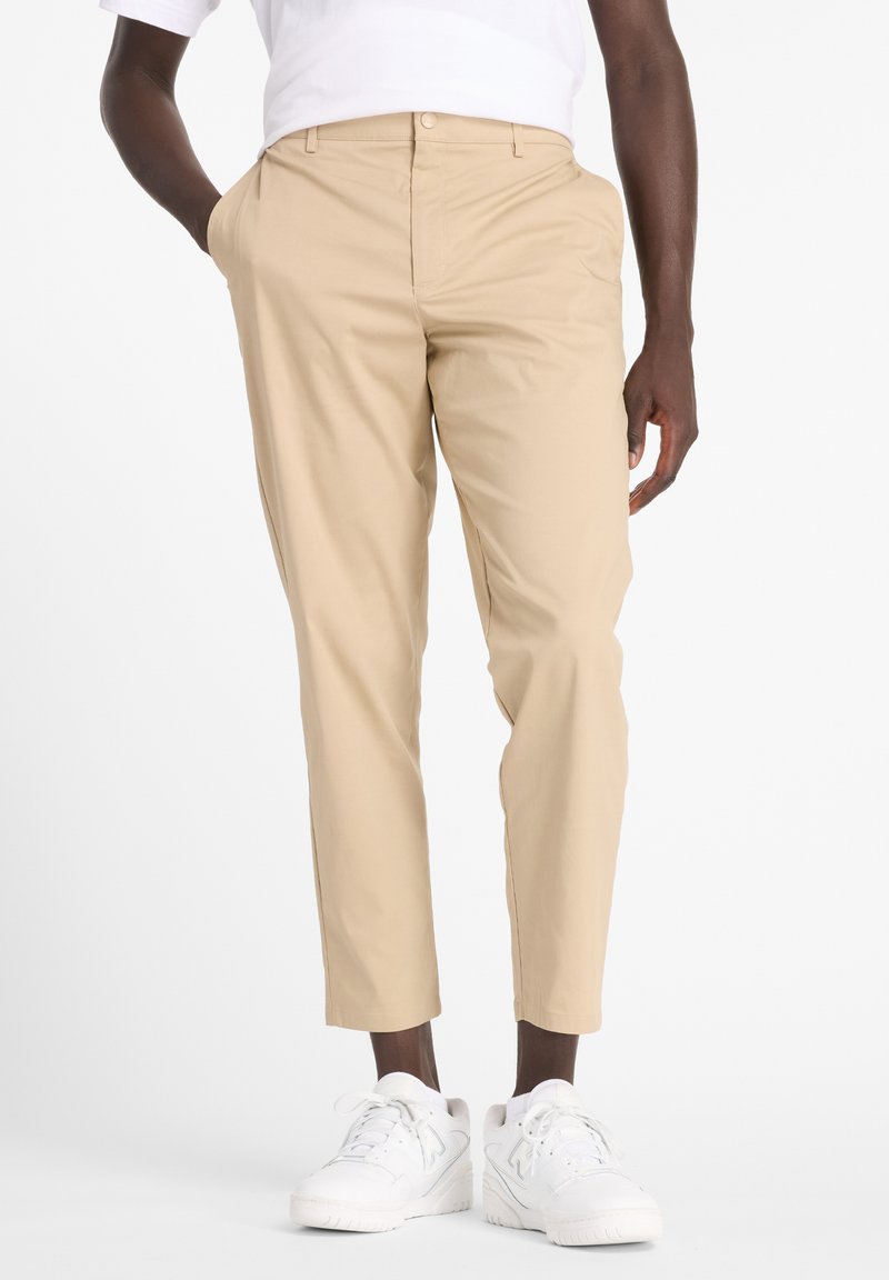 New Balance ATHLETICS STANDARD TAPERED - Chino - stone/beige - ZALANDO