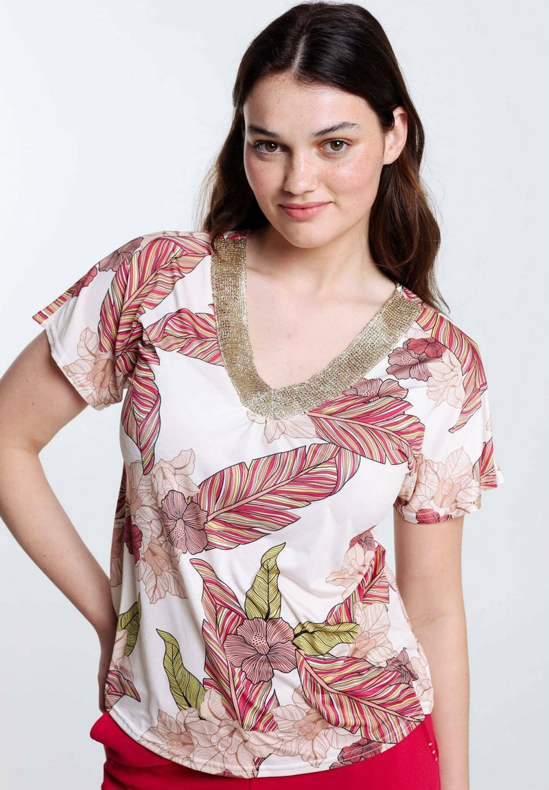 Cassis TS MC COL V GALON OR FLEURS - Print T-shirt - ecru/off-white ...