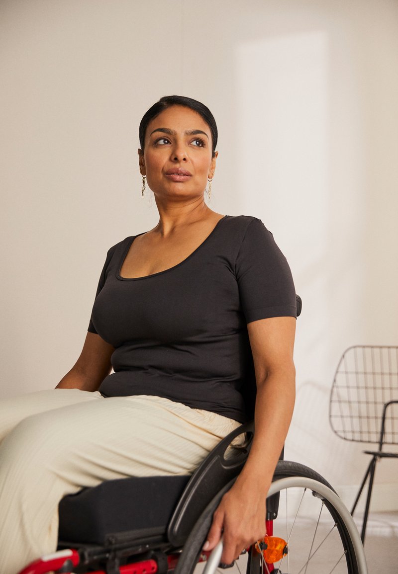 Anna Field T-shirt - bas - black/svart - Zalando.se