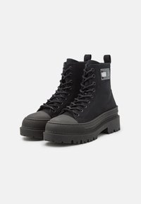 Tommy Jeans FOXING - Lace-up ankle boots - black - Zalando.co.uk
