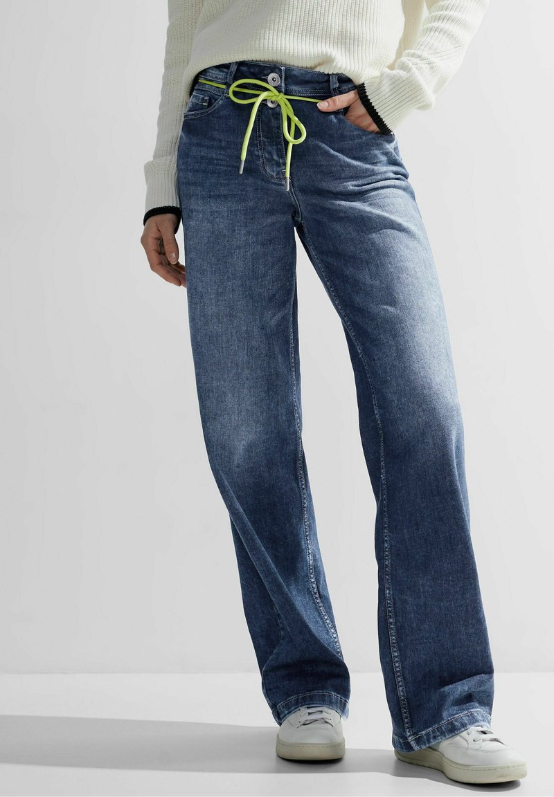Cecil Flared Jeans - mid blue wash/blauw denim/bluedenim - Zalando.nl