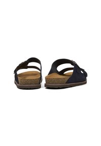 Desa DESA MAN SLIPPERS - Pantolette flach - dark brown/dunkelbraun ...