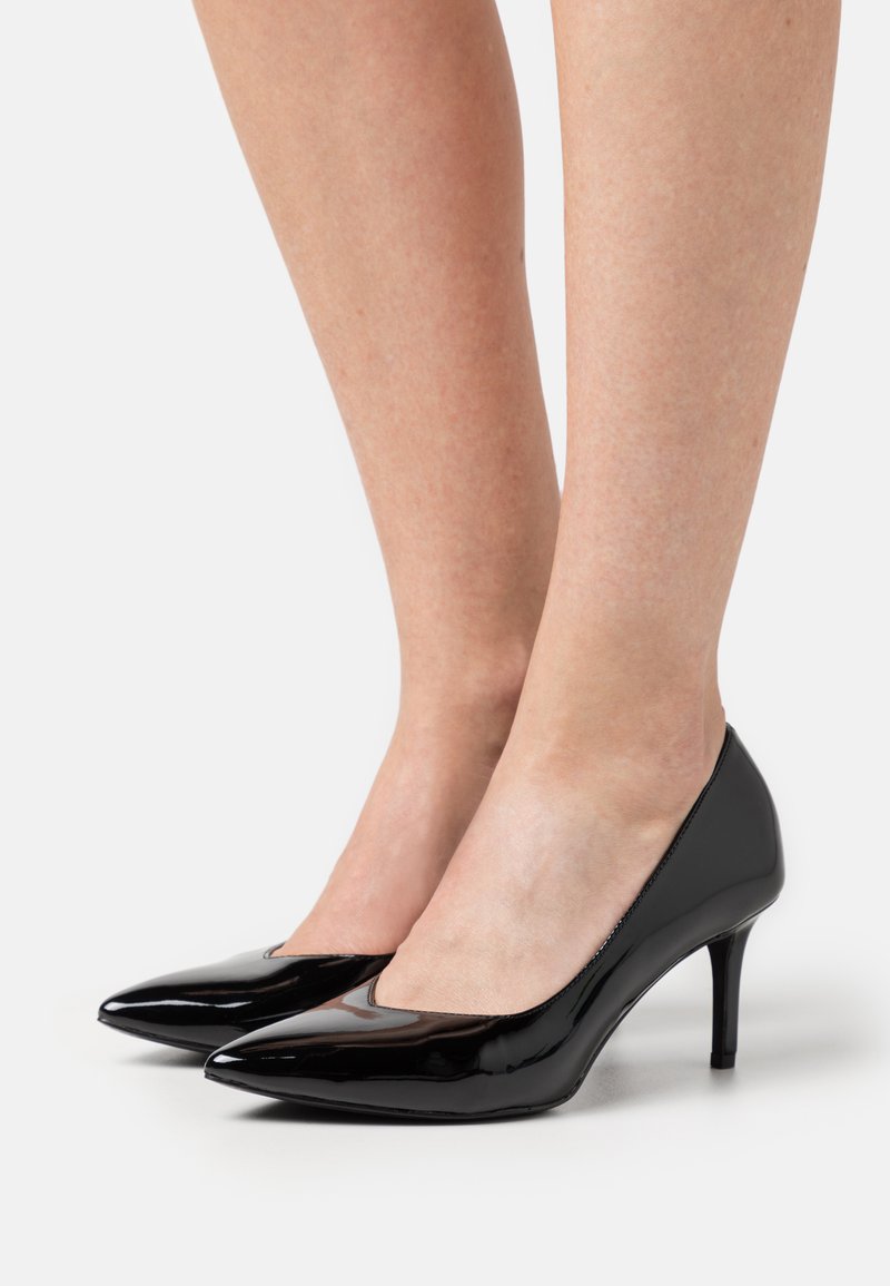 Tamaris Pantofi clasici cu toc - black/negru - Zalando.ro