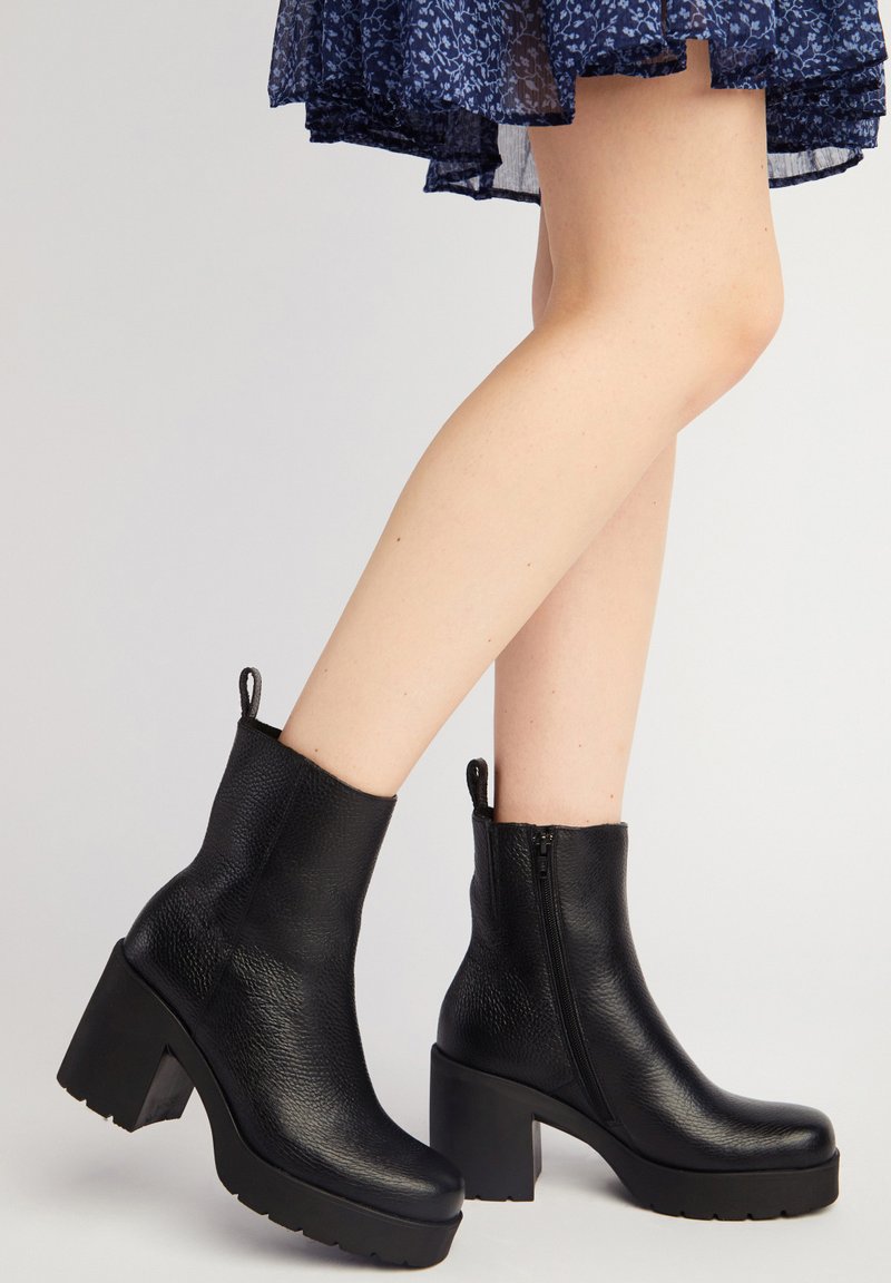 RYŁKO Classic ankle boots - black - Zalando