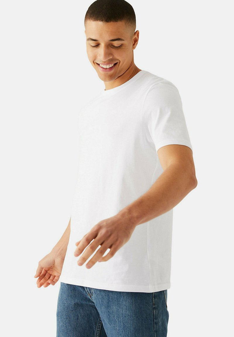 Marks & Spencer 3PK - T-shirt basic/biały - Zalando.pl