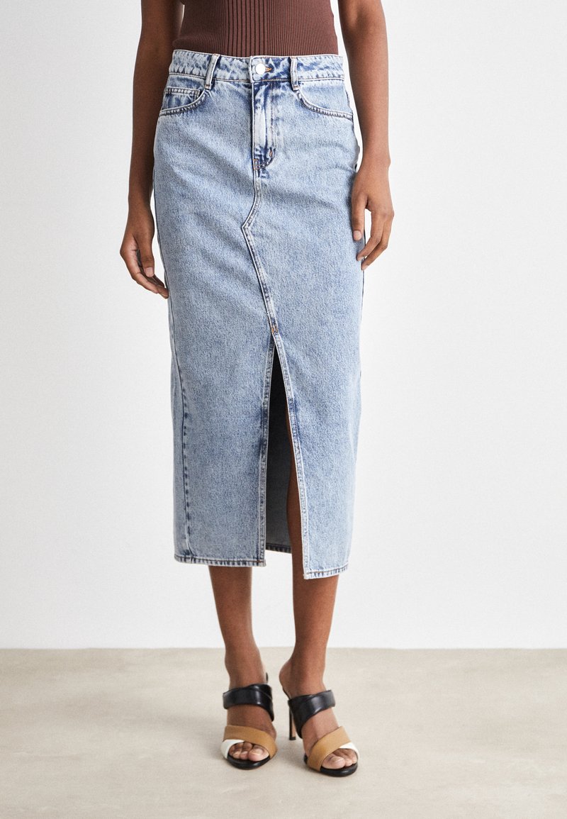 Cras LEGENDCRAS SKIRT - Denim skirt - light fade indigo/blue denim ...
