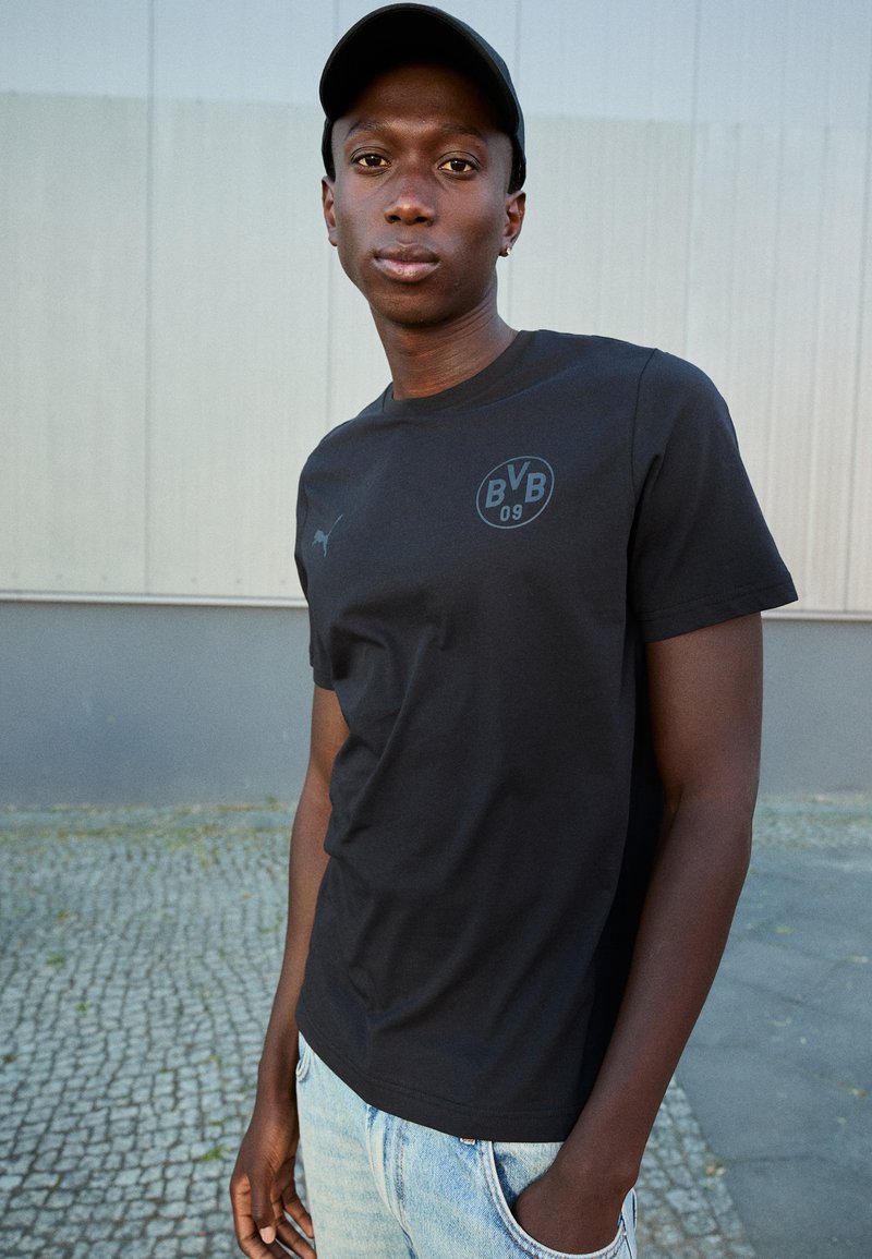 Puma BVB BORUSSIA DORTMUND ESSENTIAL TEE - Print T-shirt - black/shadow ...