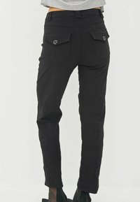NÜ Denmark BIA - Pantalon classique - black/noir - ZALANDO.FR