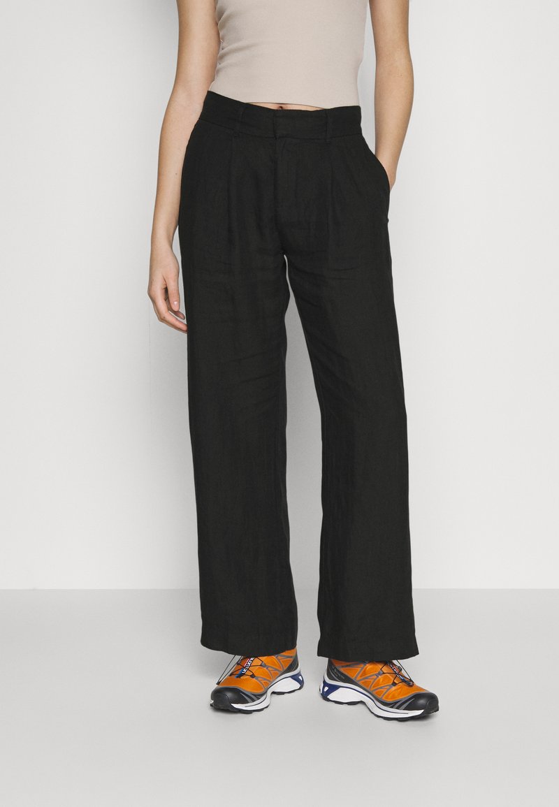 Gina Tricot TROUSERS - Trousers - black - Zalando