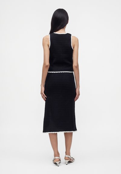 Maje LAPAL - Liivi - marine/tummansininen - Zalando.fi