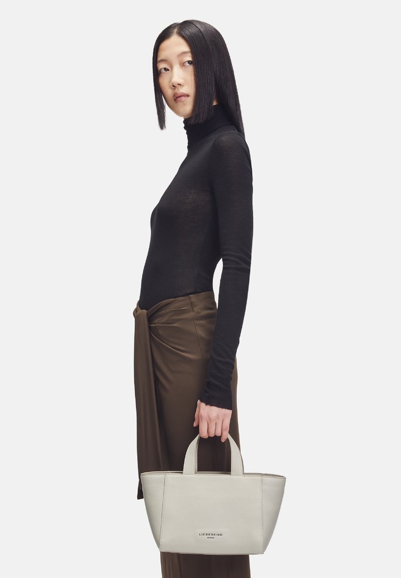 Liebeskind Berlin SHOPPER - Handtasche - creme/hellgrau - Zalando.de