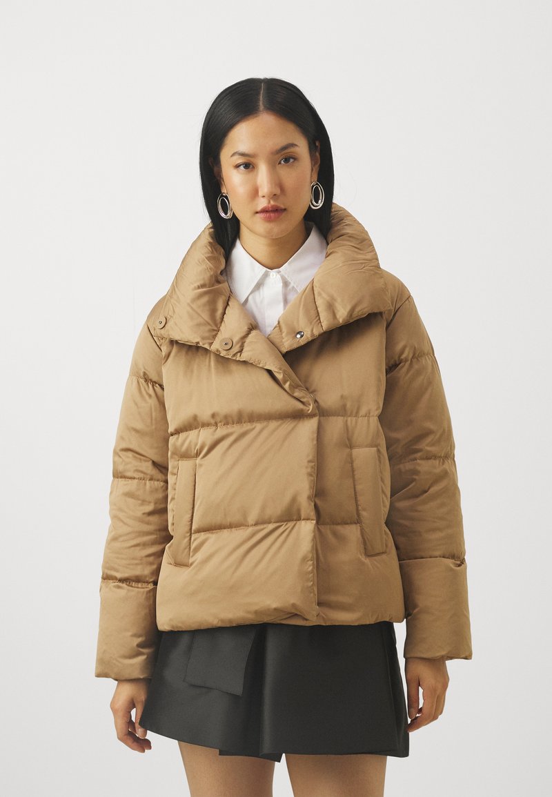 WEEKEND MaxMara RAGNO - Gewatteerde jas - cammello/camel - Zalando.be