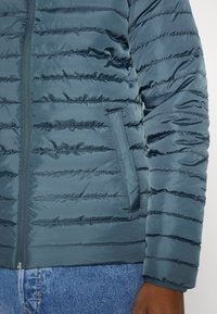 Only & Sons ONSPIET QUILTED HOOD JACKET - Übergangsjacke - dark slate ...