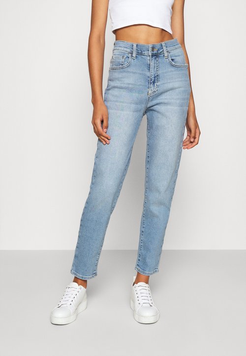 Relaxed fit jeans til dame online | ZALANDO