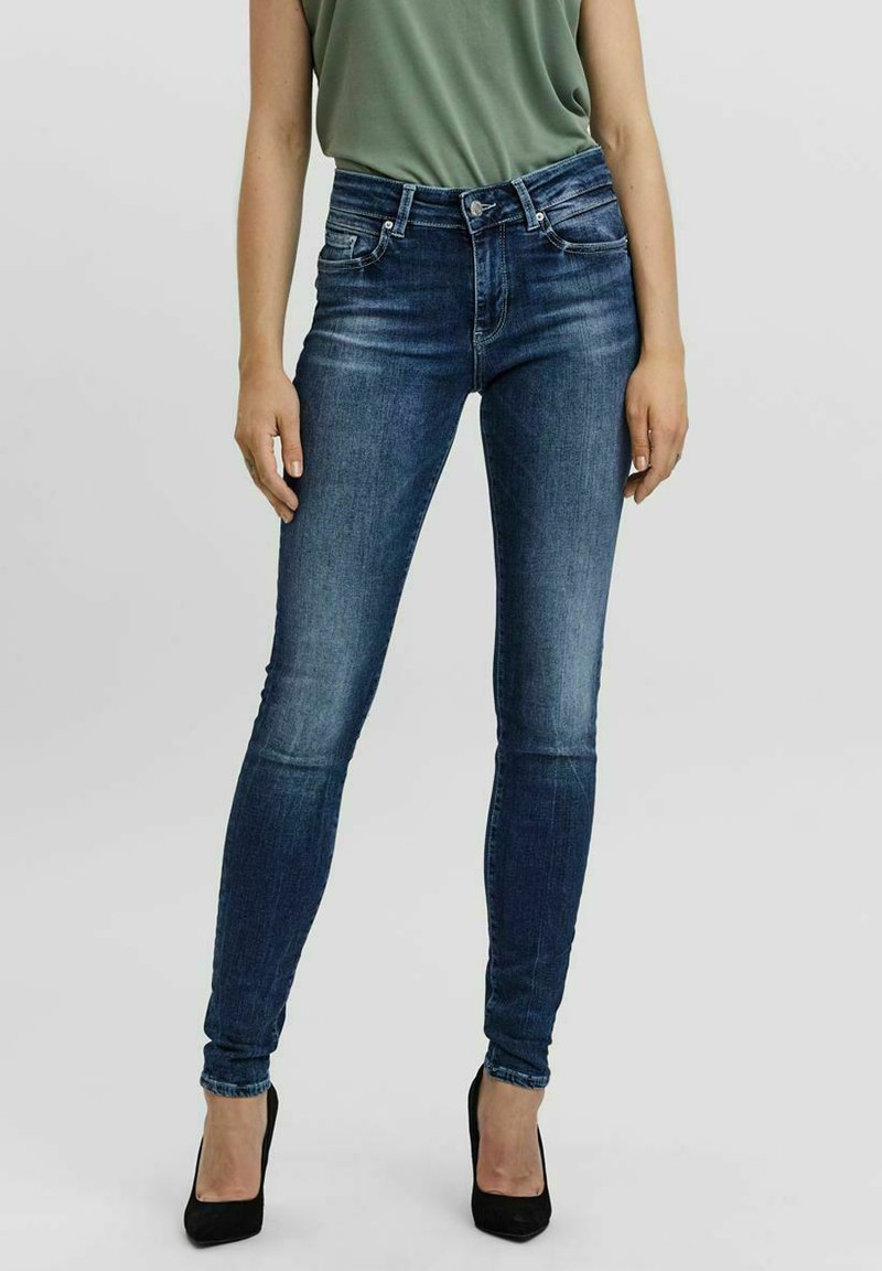 Vero Moda Jeans Slim Fit - medium blue denim/dunkelblau - Zalando.at
