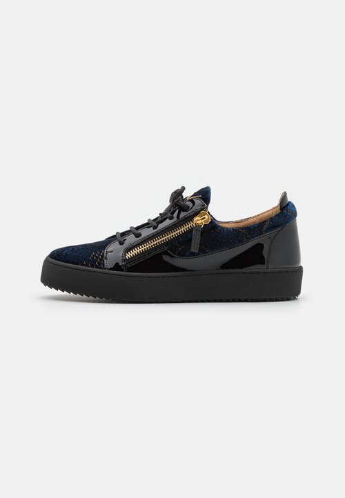 Giuseppe Zanotti online | Den nya kollektionen på Zalando