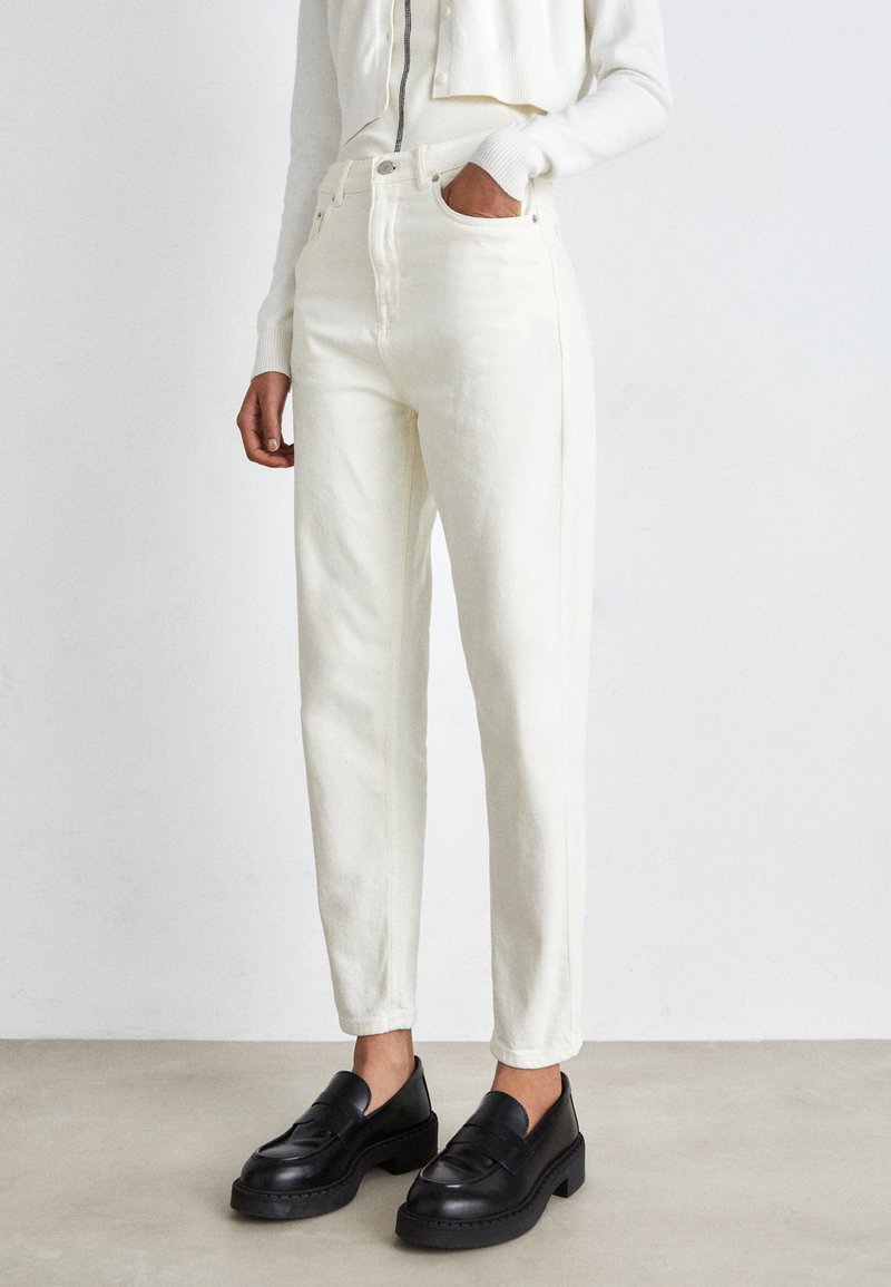 Tommy Jeans Mom Slim Slim Fit Jeans Ancient White Wit Zalando Be