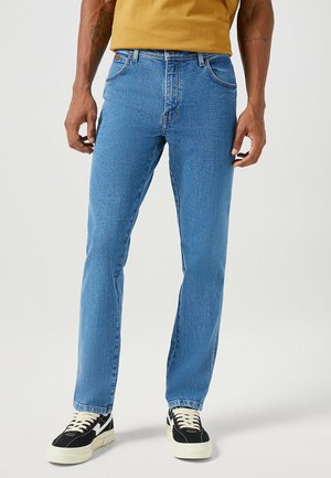 Wrangler TEXAS - Jeans Straight Leg - rustic/blue denim - Zalando.at