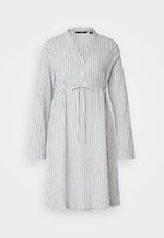 Vero Moda Tall VMBERTA PIA SHORT DRESS - Shirt dress - snow white/blue ...