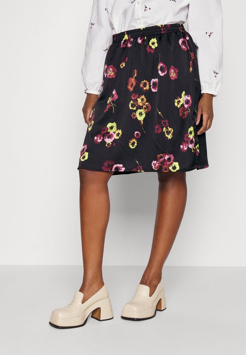 Kaffe Curve DONELLA SKIRT - A-vonalú szoknya - black deep/green/fekete ...