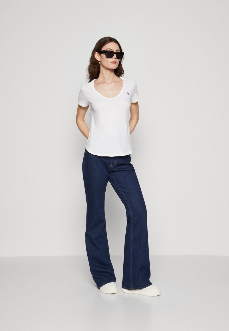 Abercrombie & Fitch ICON V NECK 3 PACK - T-Shirt basic - white/dark blue/light pink/weiß ...