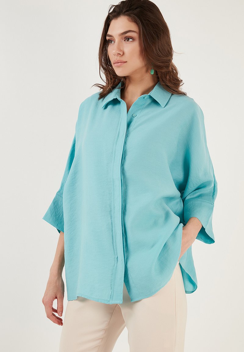 LELA Button-down blouse - turquoise/light green - Zalando.ie