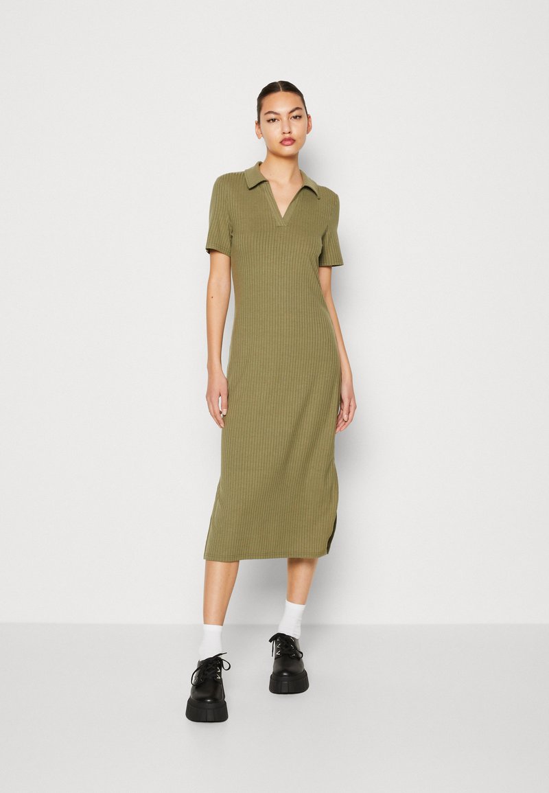 Pieces PCKYLIE POLO MIDI DRESS - Jersey dress - deep lichen green/green ...