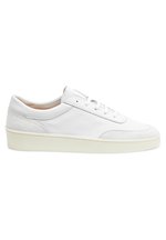 Frau Shoes DECONSTRUCTED - Trainers - white - Zalando.de