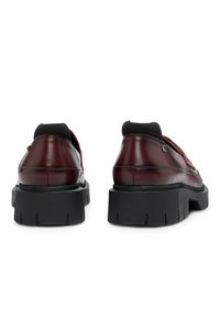 HUGO DENZEL - Slip-ins - dark red two/mörkröd - Zalando.se