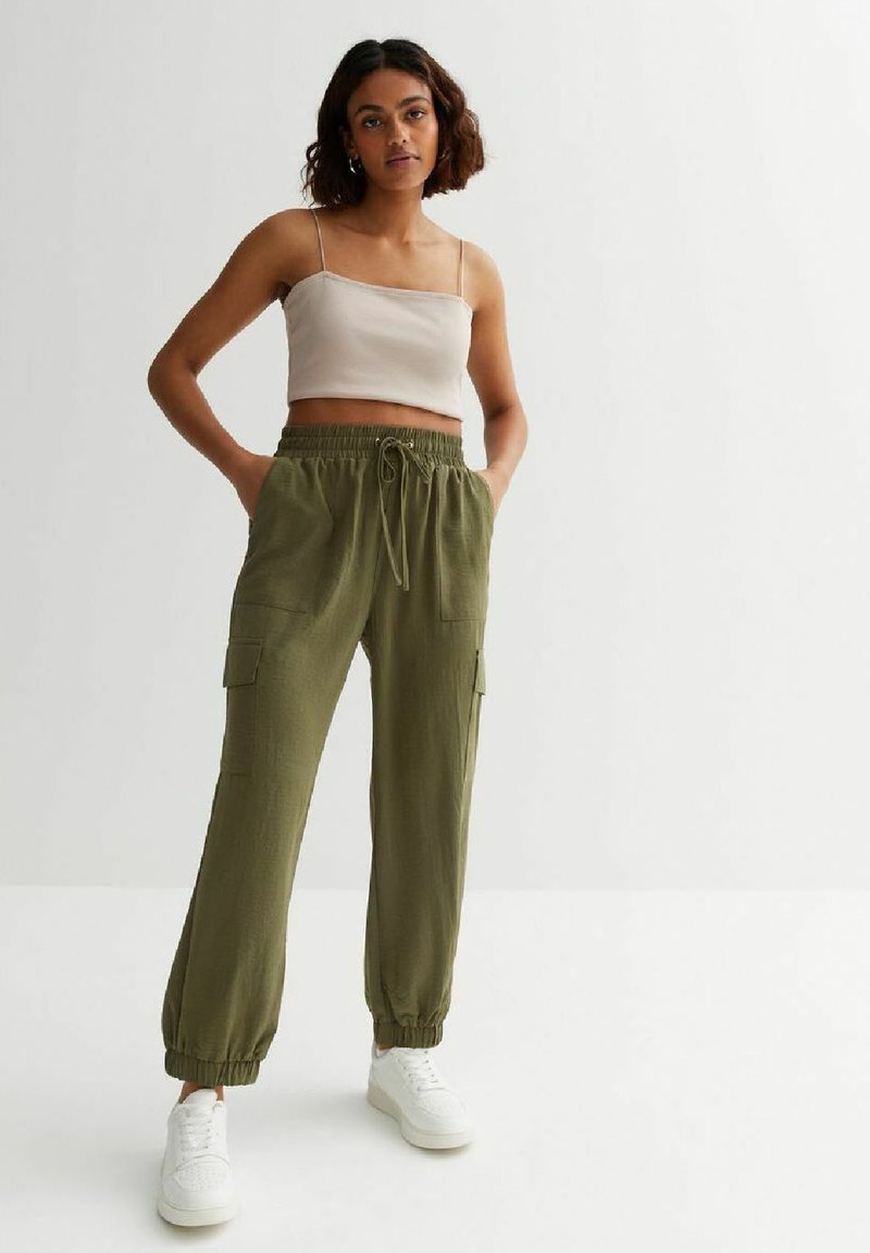 New Look Petite PETITE DRAWSTRING FORMAL - CARGO TROUSERS - Pantalon ...