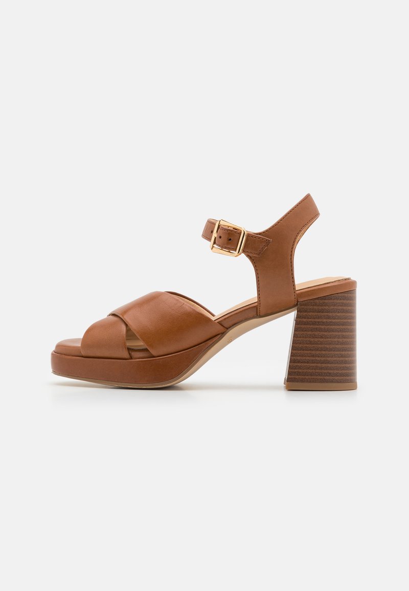 Clarks RAE - Sandalias con plataforma - tan/tostado - Zalando.es