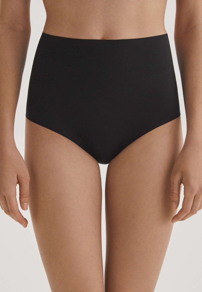 Oysho Invisible Laser Cut Fecskék Black Fekete Zalando Hu