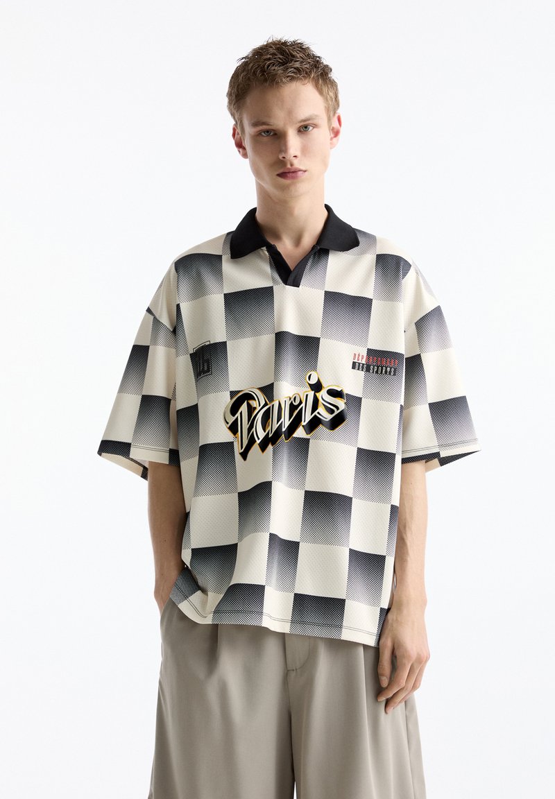PULL&BEAR CHECK WITH PARIS SLOGAN - Poloshirt - black/schwarz - Zalando.de