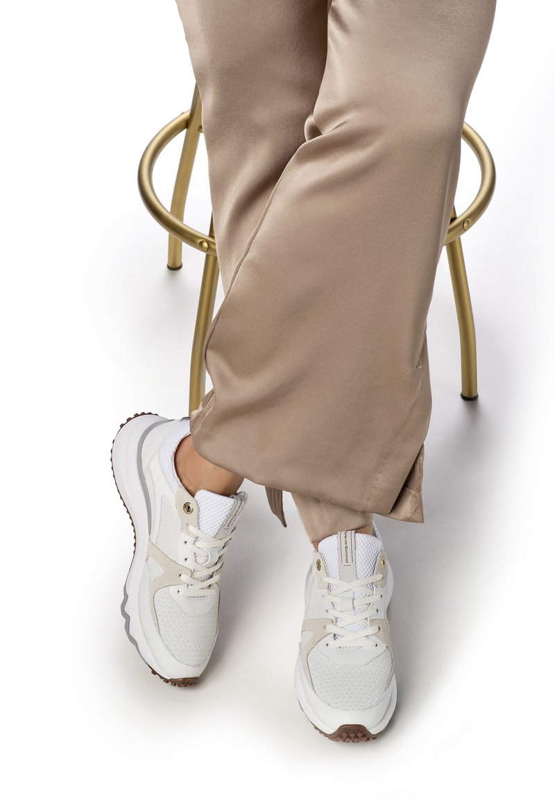 Floris van Bommel CURVI 01.0 - Zapatillas - white/blanco - Zalando.es