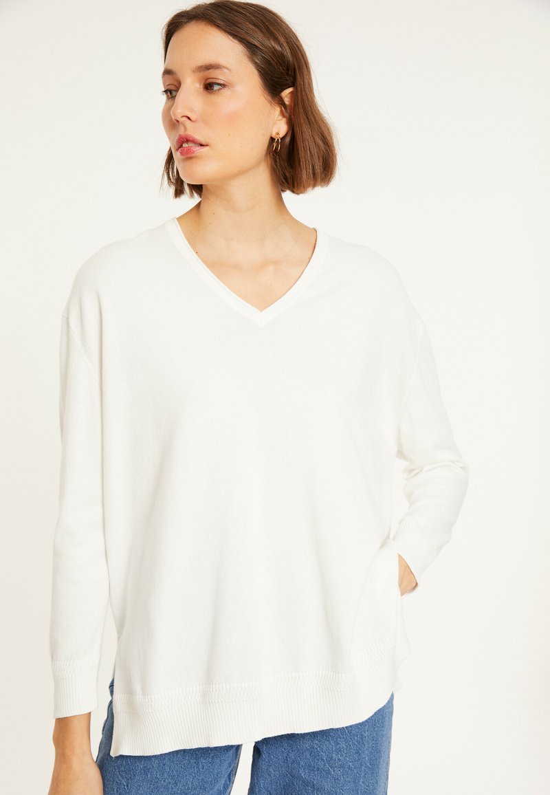 MAISON MONTAGUT AMPLE COL V - Pullover - blanc - ZALANDO.FR