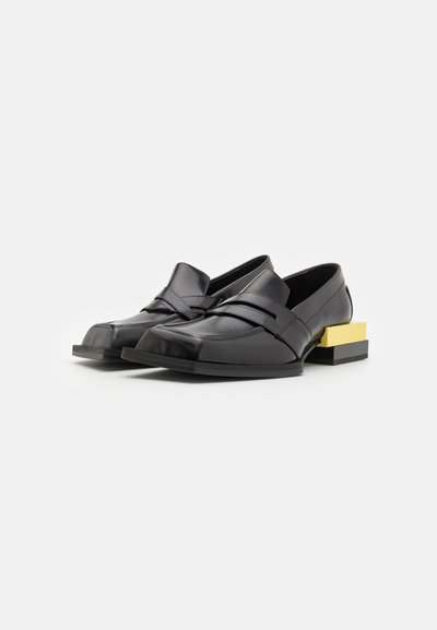 Steven Ma FOLDED STRAP LOAFERS - Slipper - black/schwarz - Zalando.ch