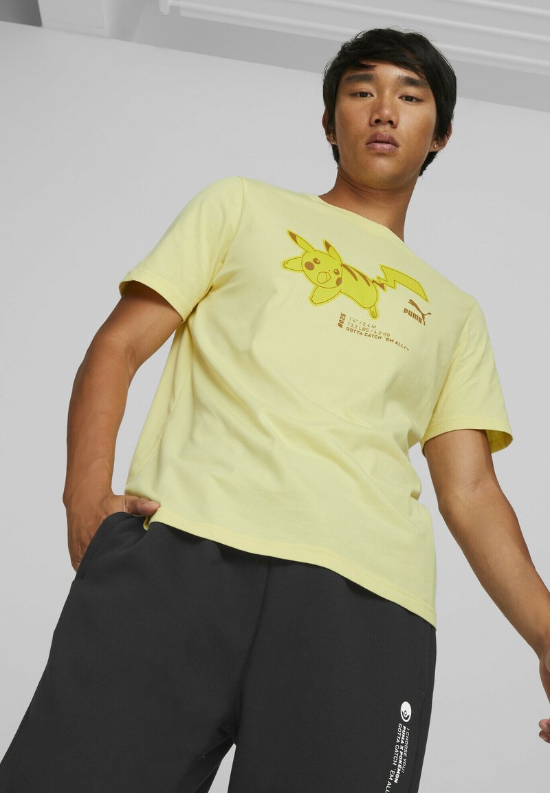 Puma POKÉMON - T-Shirt print - pale lemon/gelb - Zalando.ch