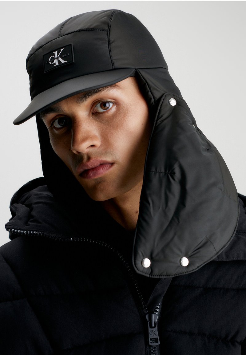 Calvin Klein Jeans TECH PROTECTIVE HAT UNISEX - Hat - black - Zalando