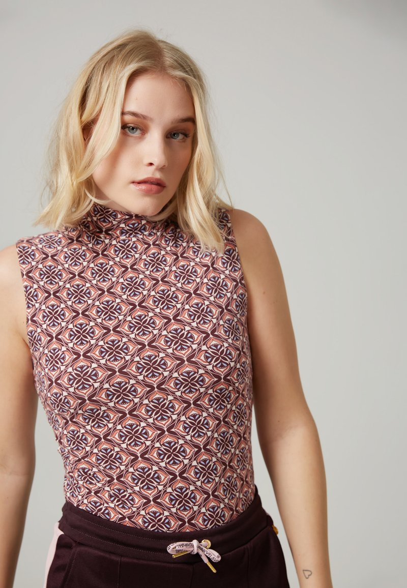 4funkyflavours GO-GO TRAIN - STRING WITH GRAPHIC - Top - multicoloured ...