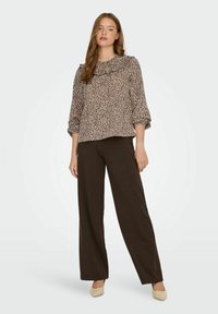 JDY GESMOKTES - Langarmshirt - tapioca/beige - Zalando.de