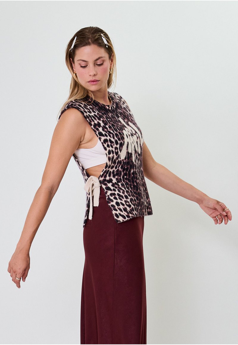 OH APRIL Top - leo cherrywood/bordeauxrood - Zalando.nl