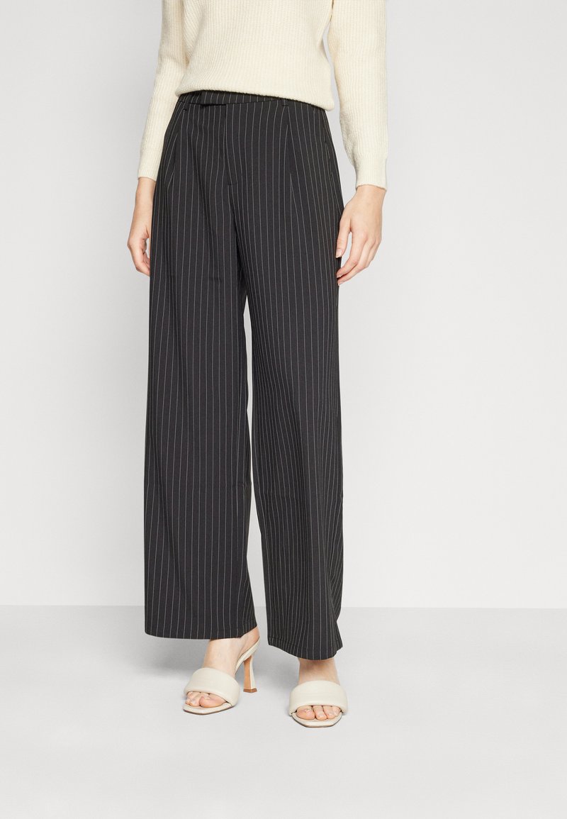 ONLY ONLALISSO WIDE PANT - Trousers - black - Zalando.ie