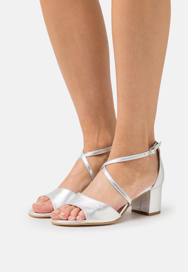 Anna Field LEATHER - Sandale - silver/boje srebra - Zalando.hr