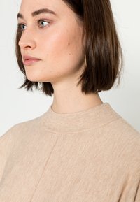 Opus PULINE - Strickpullover - sweet almond melange/beige - Zalando.ch