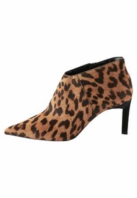 Next SIGNATURE FOREVER COMFORT REGULAR FIT - Ankle boots - leopard ...