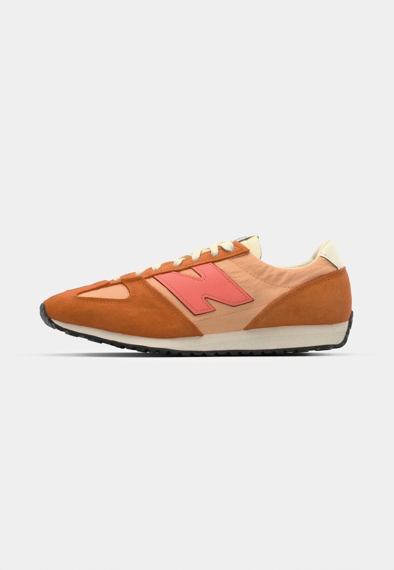 New Balance U471 UNISEX - Trainers - dried apricot/beige - Zalando.co.uk