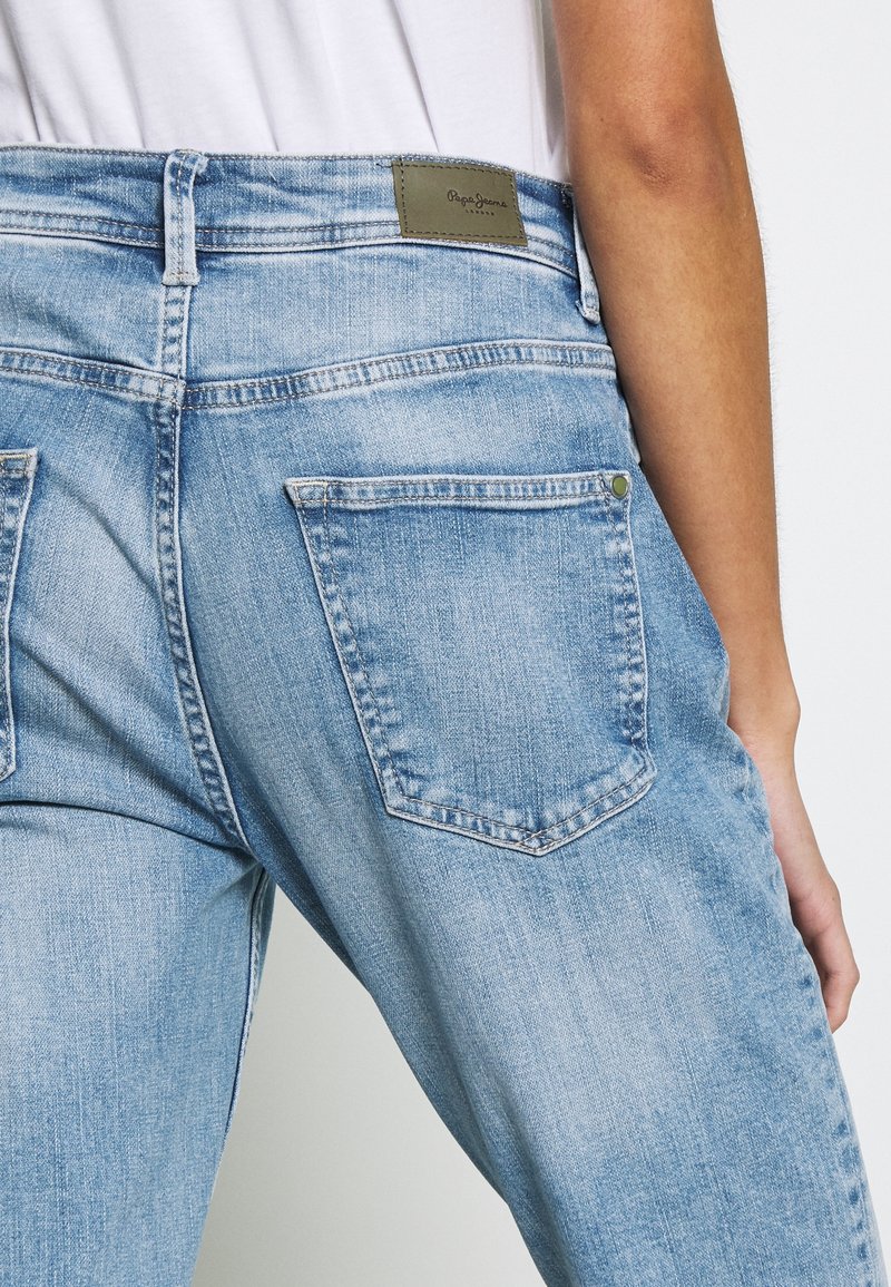 Pepe Jeans Jeans Relaxed Fit - light-blue denim - (Pre-owned) - Zalando.de